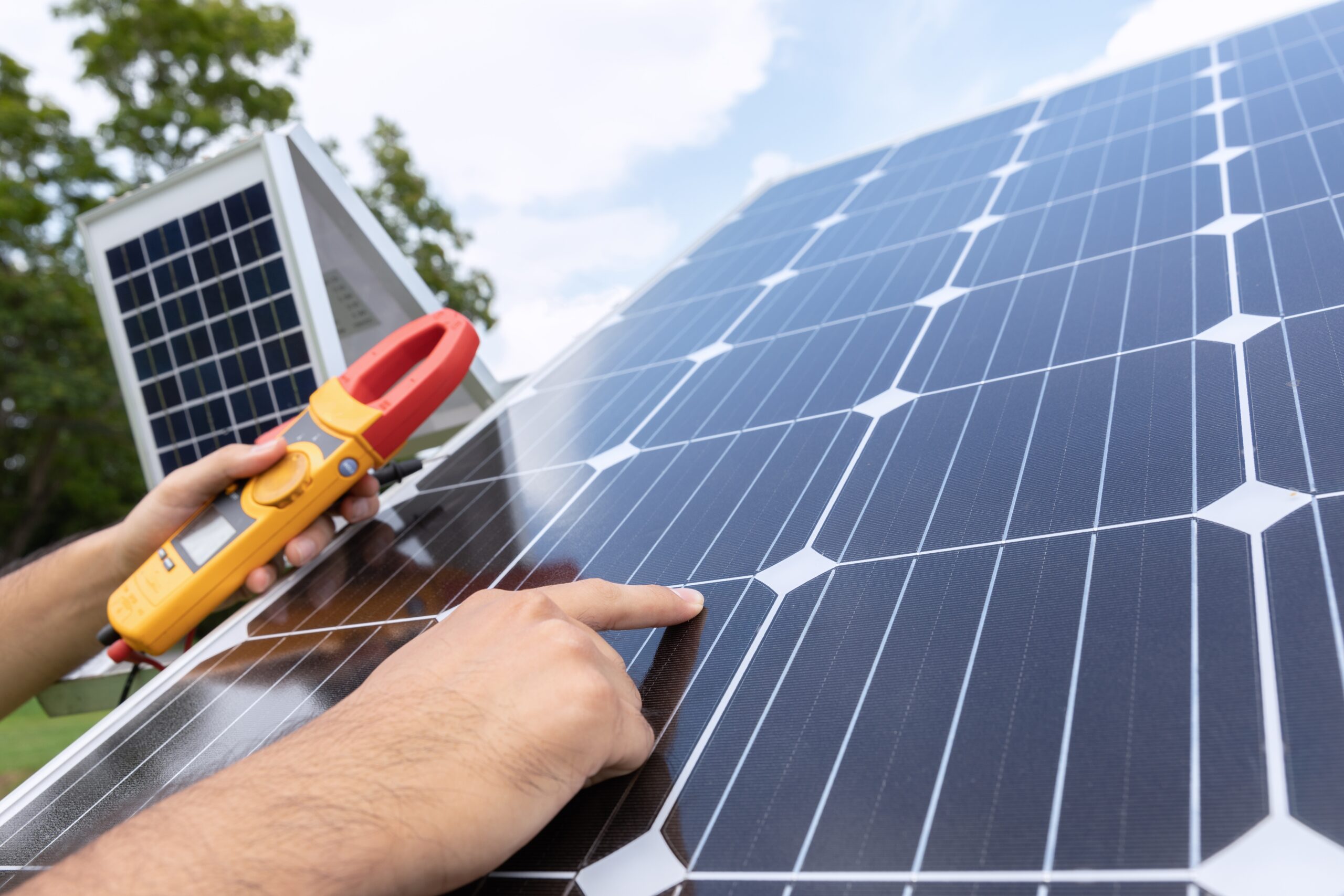 Grundlagen der Photovoltaik: Wie funktionieren Solarzellen? - VoltecVisions
